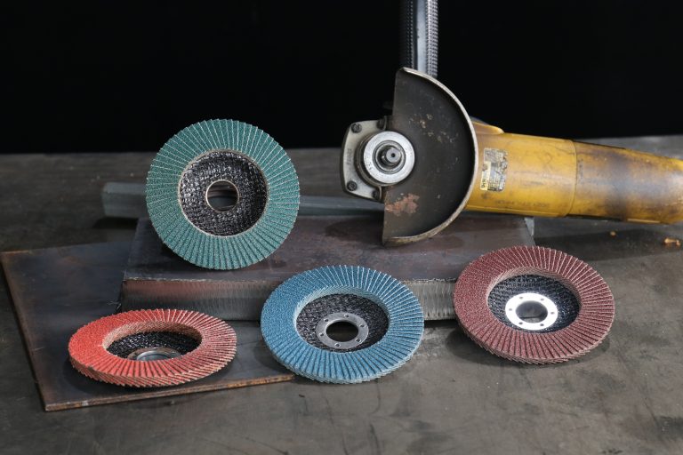 Flap Discs vs. Fiber Discs: Which is Right for Your Project? - Binic Abrasive
