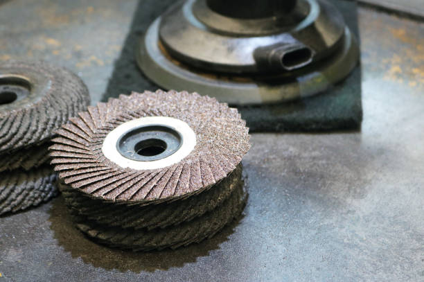 FLAP DISCS: MOUNTED VS UNMOUNTED - Binic Abrasive