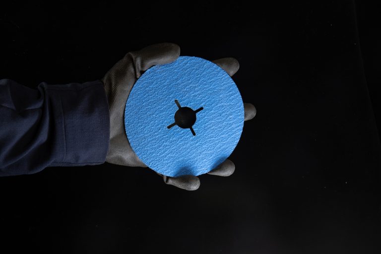 Grinding with Fibre Discs on an Angle Grinder - Binic Abrasive